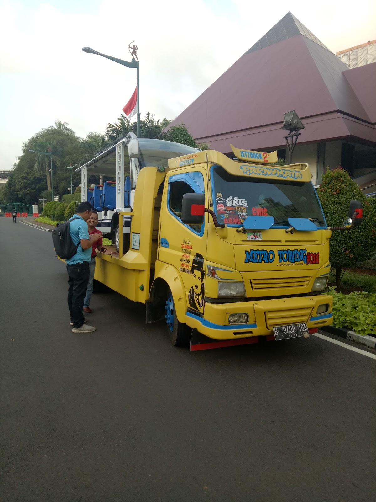 Mobil derek jakarta 0817141575