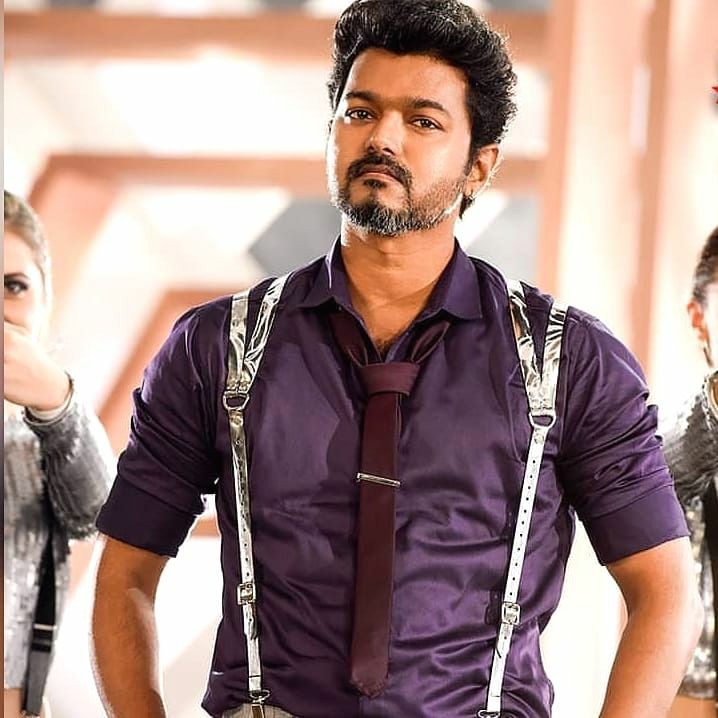 Actor Vijay Biography, Family, age, wife, height, total movies.