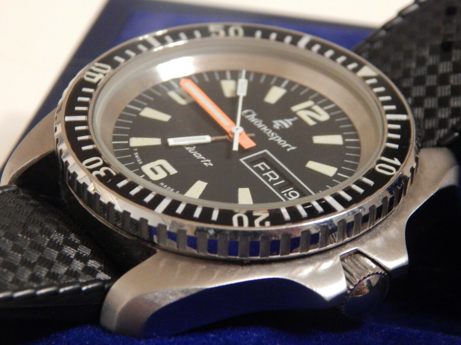 A guide to the Chronosport Sea Quartz 30
