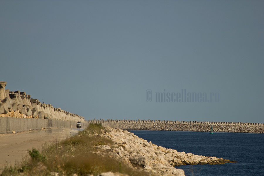 Miscellanea: Digul de larg