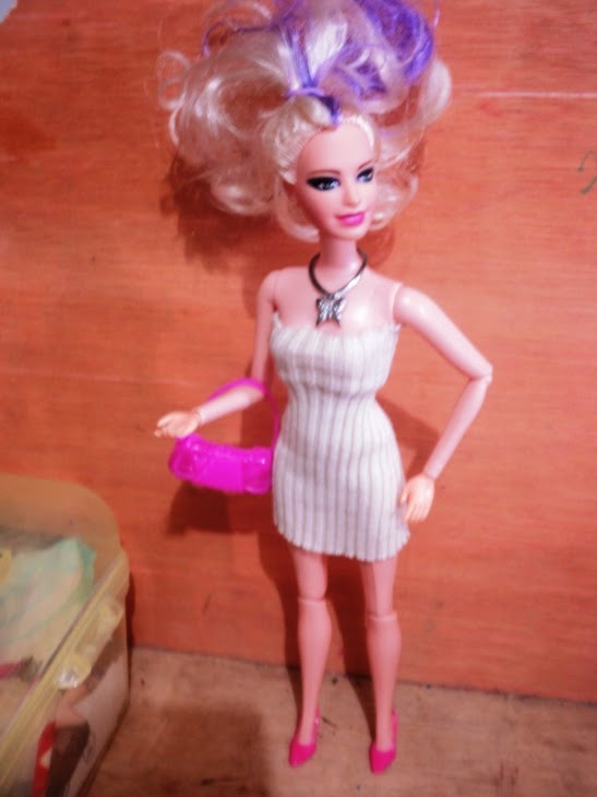 Knocked-off!: Bootleg Doll review : “Linglier” Fashion Doll, a Barbie ...