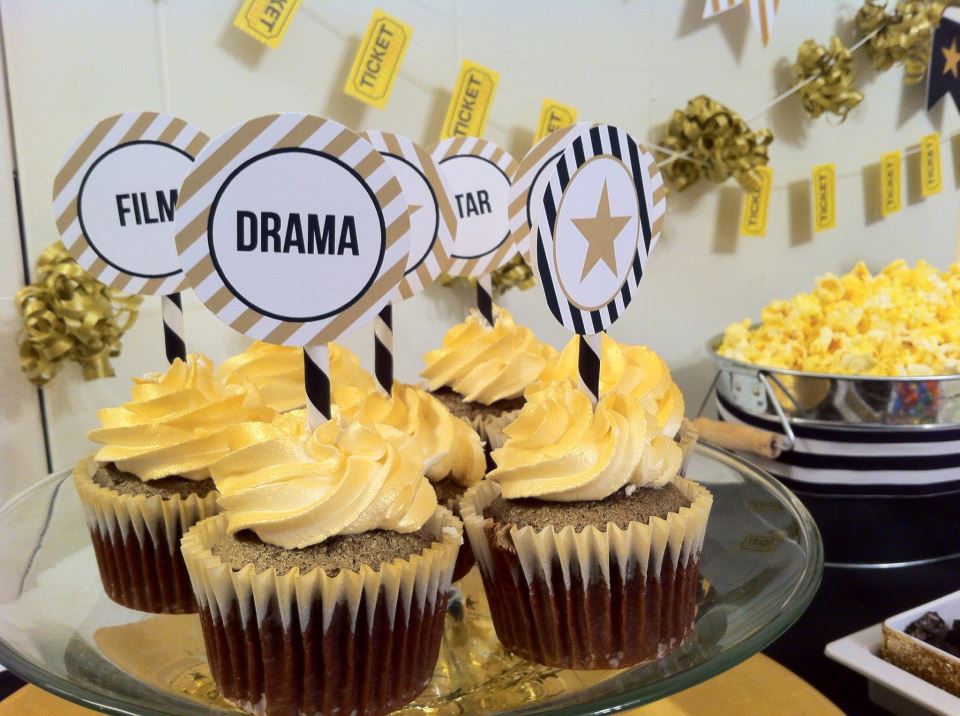 Cupcake Wishes & Birthday Dreams: {Party Recap} Oscars Popcorn Bar Fit ...