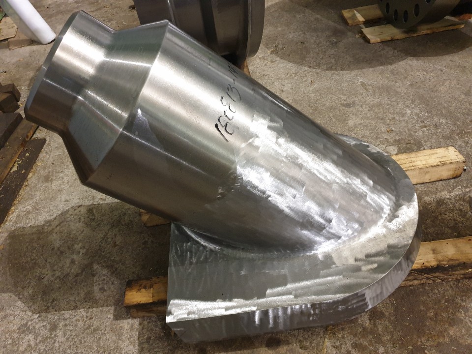 HCF KOREA: Square & half round shaped forged nozzle