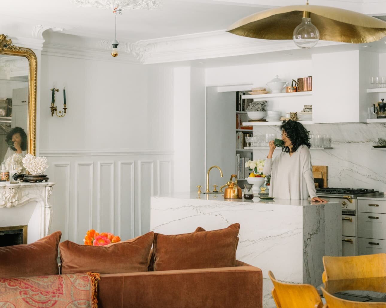 Chic and stylish Paris apartment