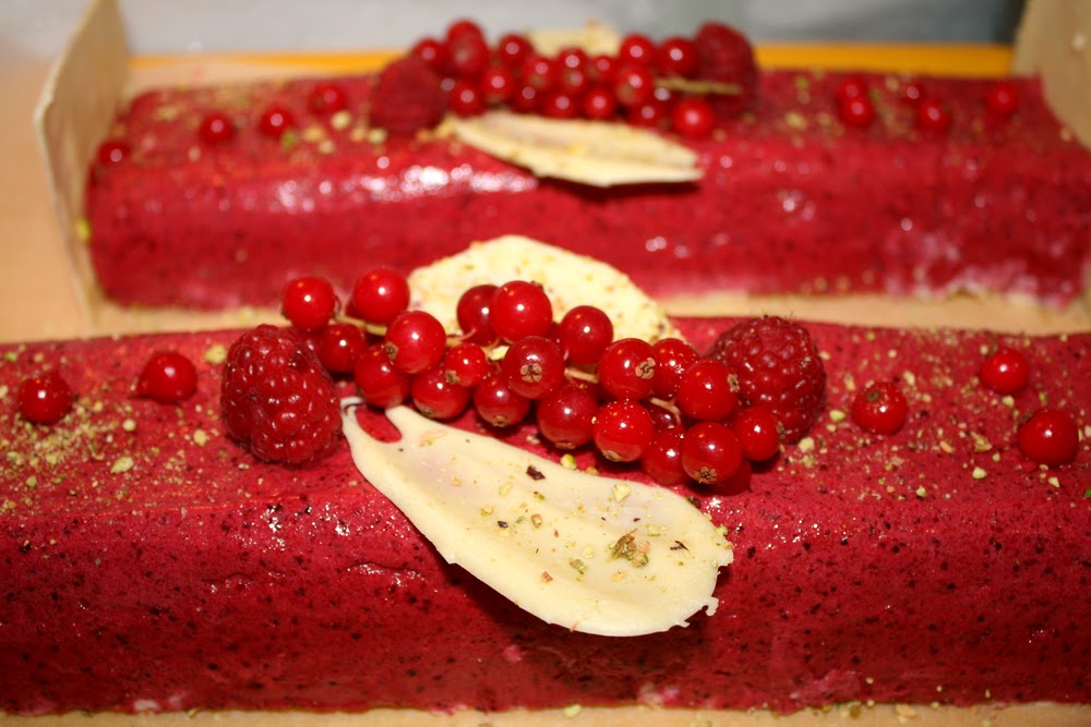 Parfums Sucrés et Salés: Noël #2 Bûche glacée sorbet fruit rouge et ...