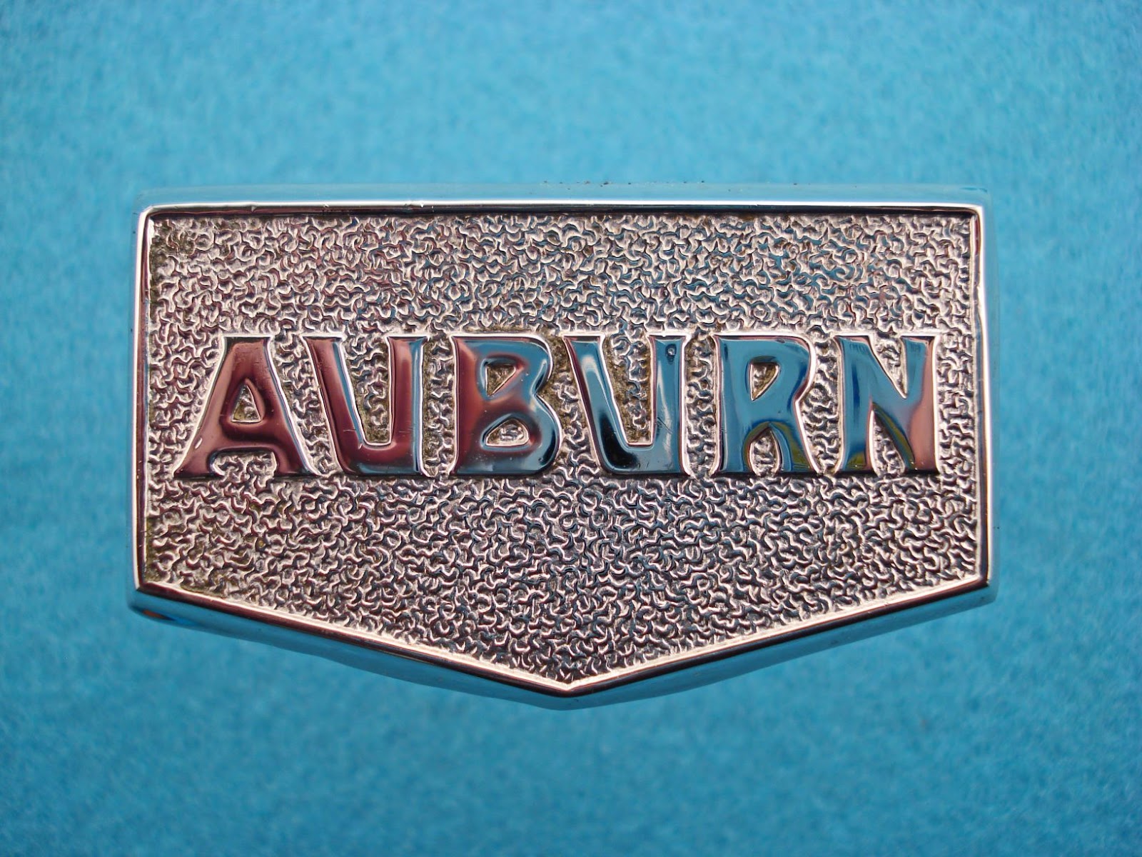 American Auto Emblems: AUBURN