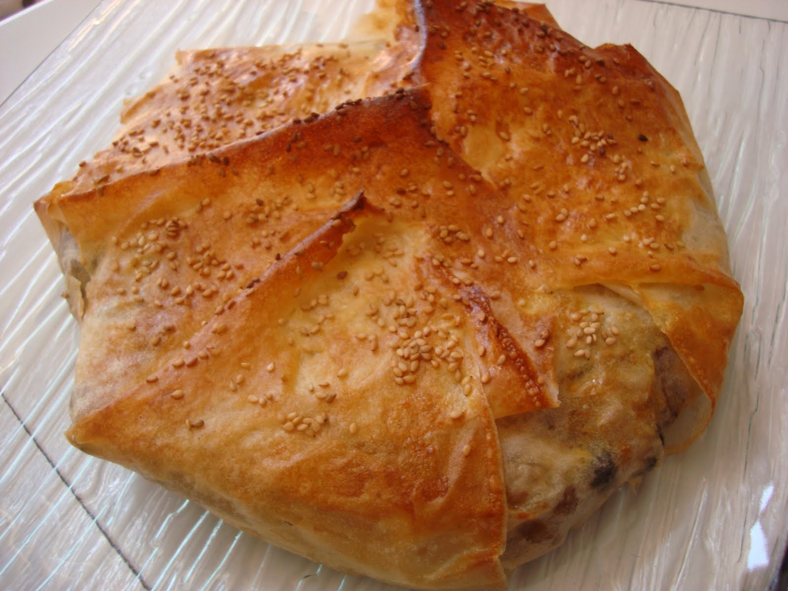 A LA MESA...Y RICO: Pasta brick rellena de setas y jamón