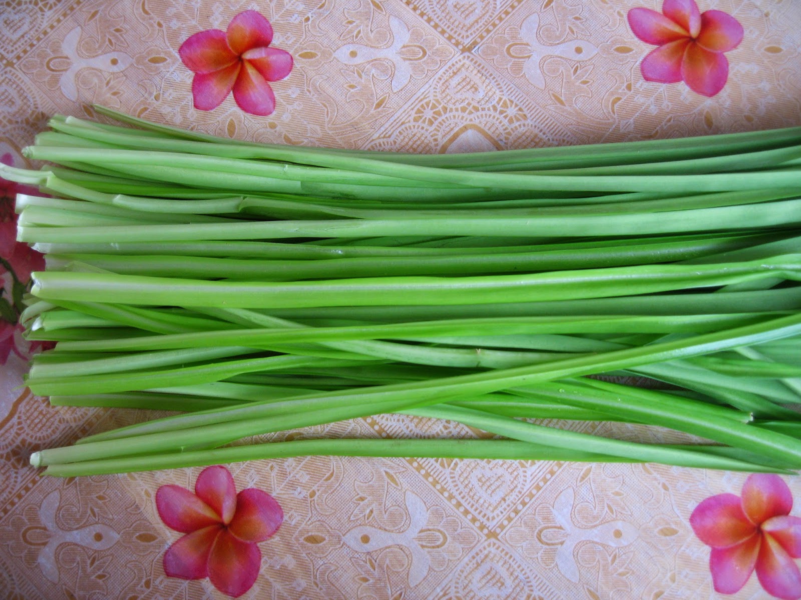 Sumptuous Flavours: Stir-fried Qing Long Vegetables With Shrimps 清壟菜炒虾球