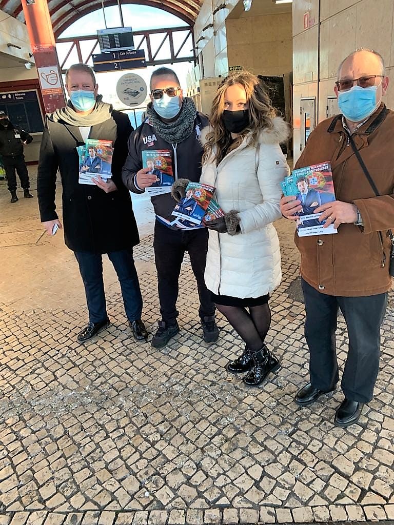 O cão que fuma...: [O cão tabagista conversou com…] Marta Trindade ...