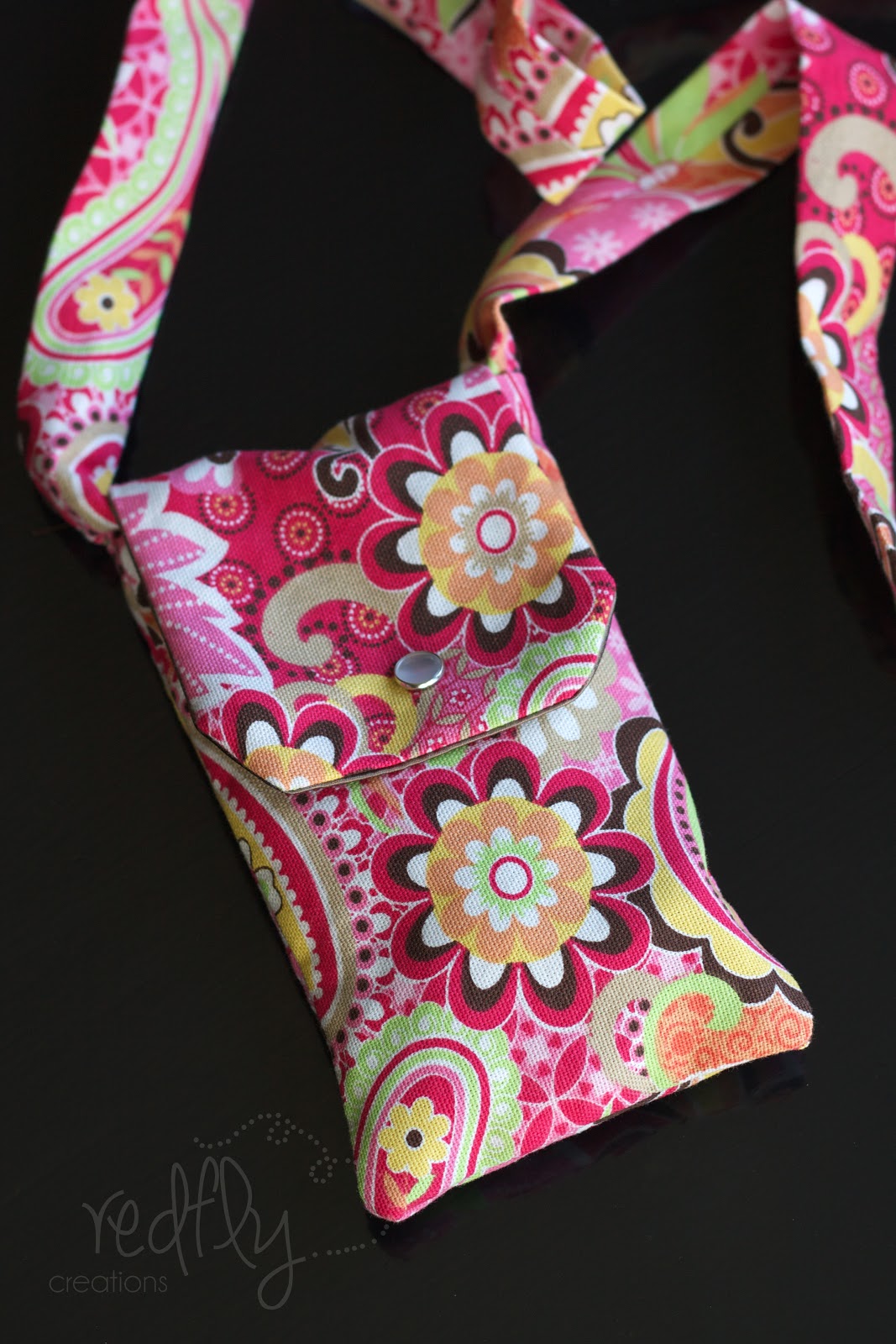 Redfly Creations: Go-Everywhere Mini Messenger Bag