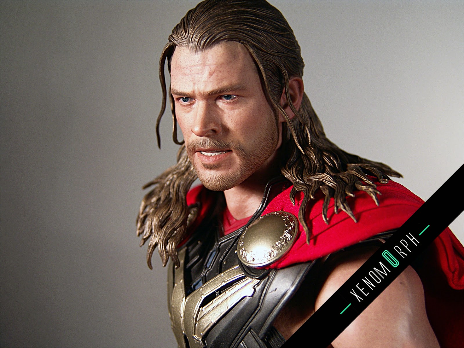 Hot Toys Thor Light Asgardian Armor 1/6 MMS225 video review and photo ...