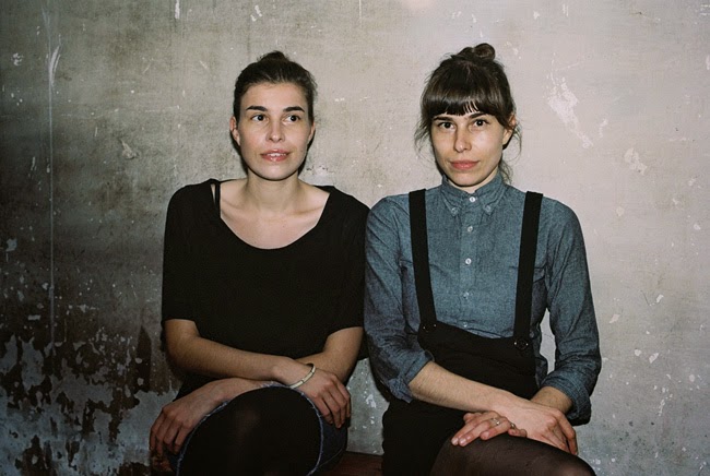 Lena Amuat: Anna & Esther