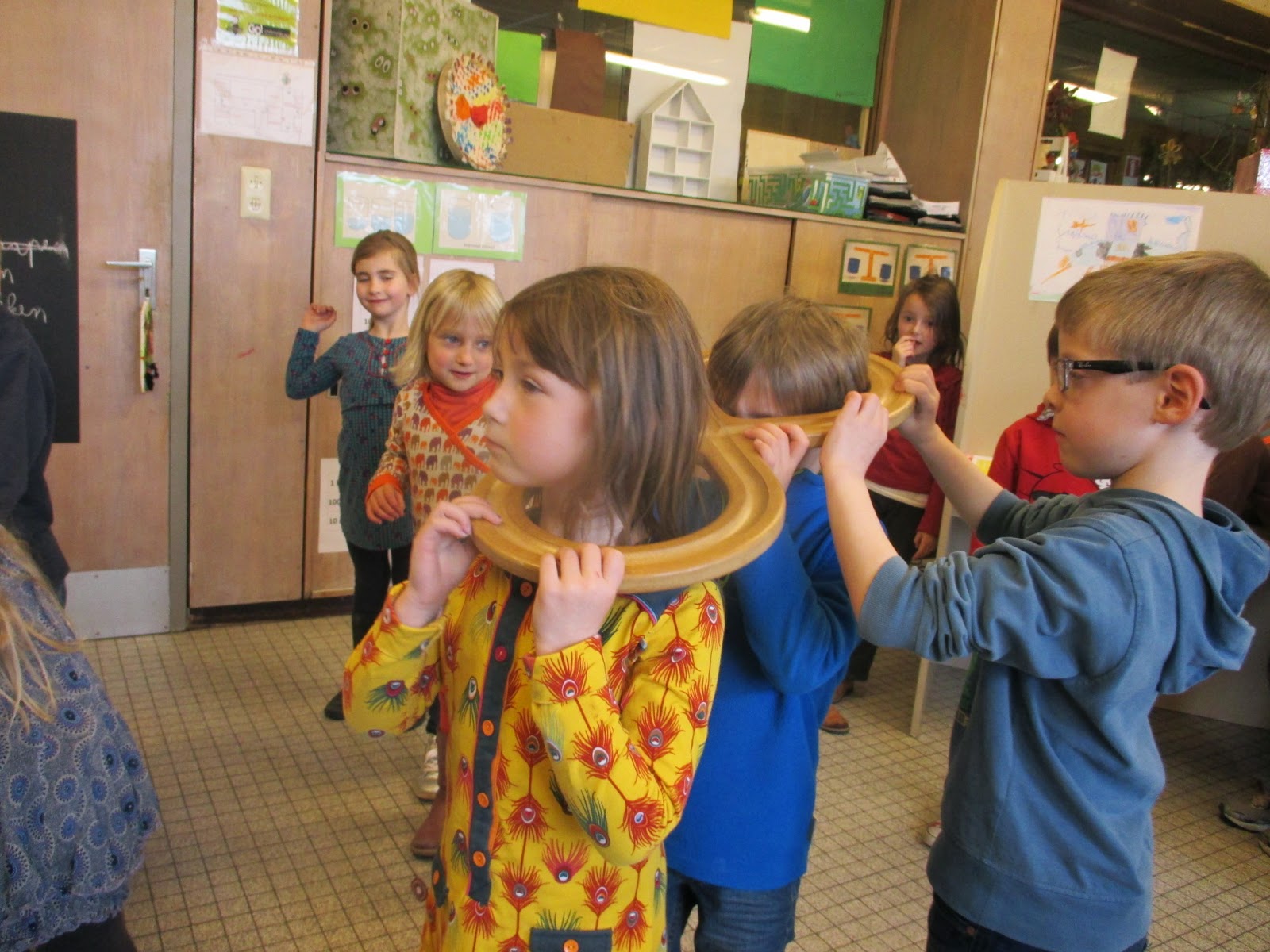 Kikkerklas Freinetschool De Bonte Specht: Integratie schrijfdans ...