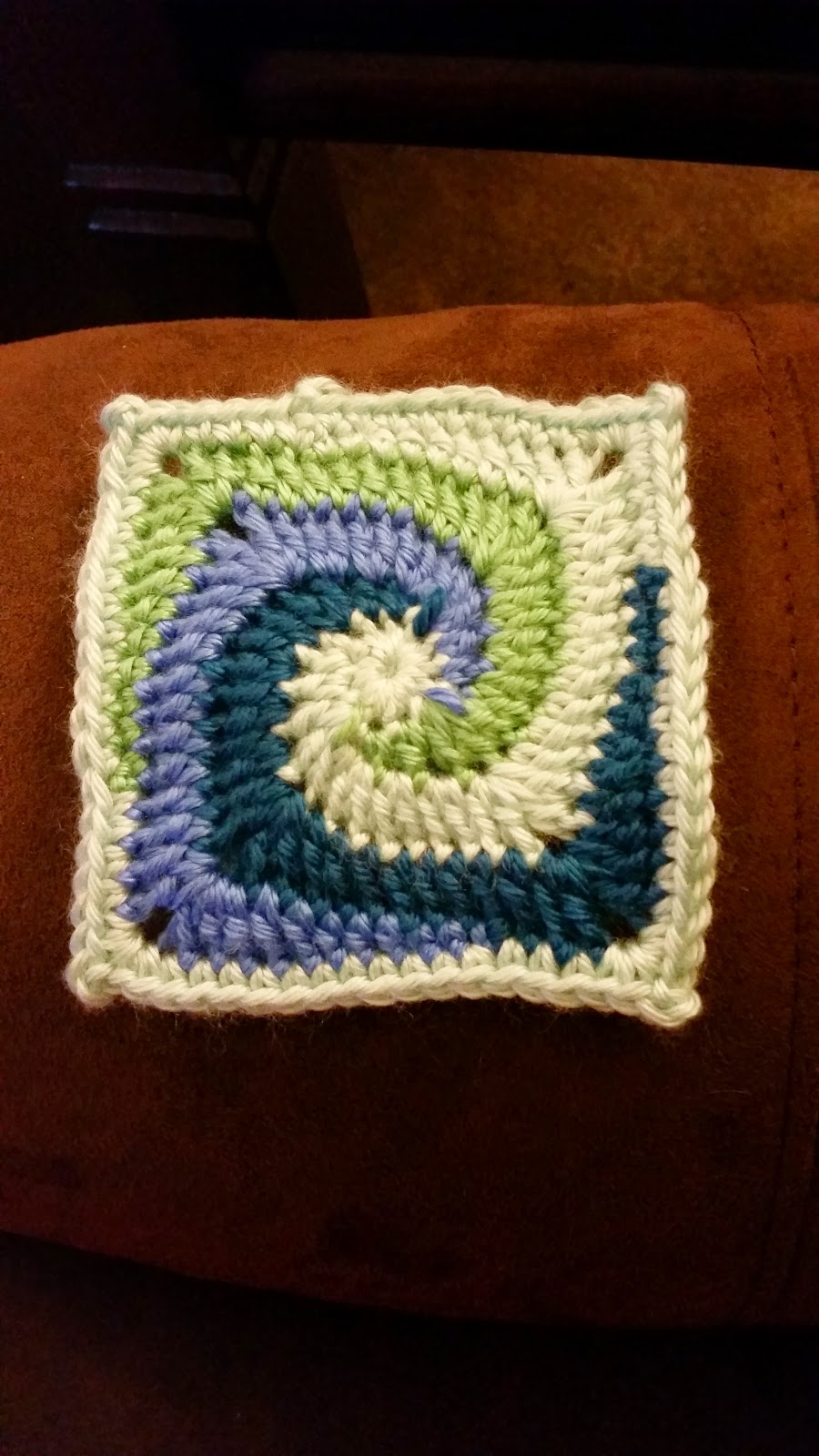 Glory Design by Tiffany: Granny Waves Pattern