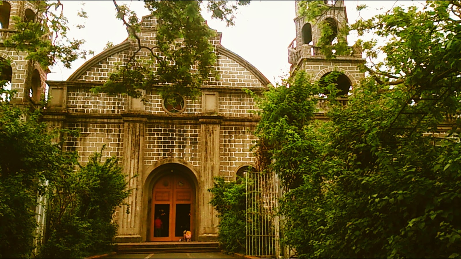Chronicles: The Calamba Church and the Rizal Shrine