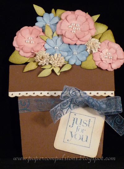 Paper Compulsions: Flower pot pocket card