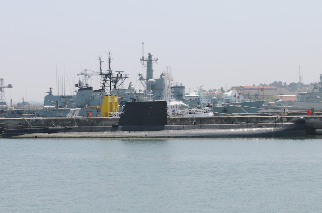 SHIPS & THE SEA - BLOGUE dos NAVIOS e do MAR: Submarino BARRACUDA
