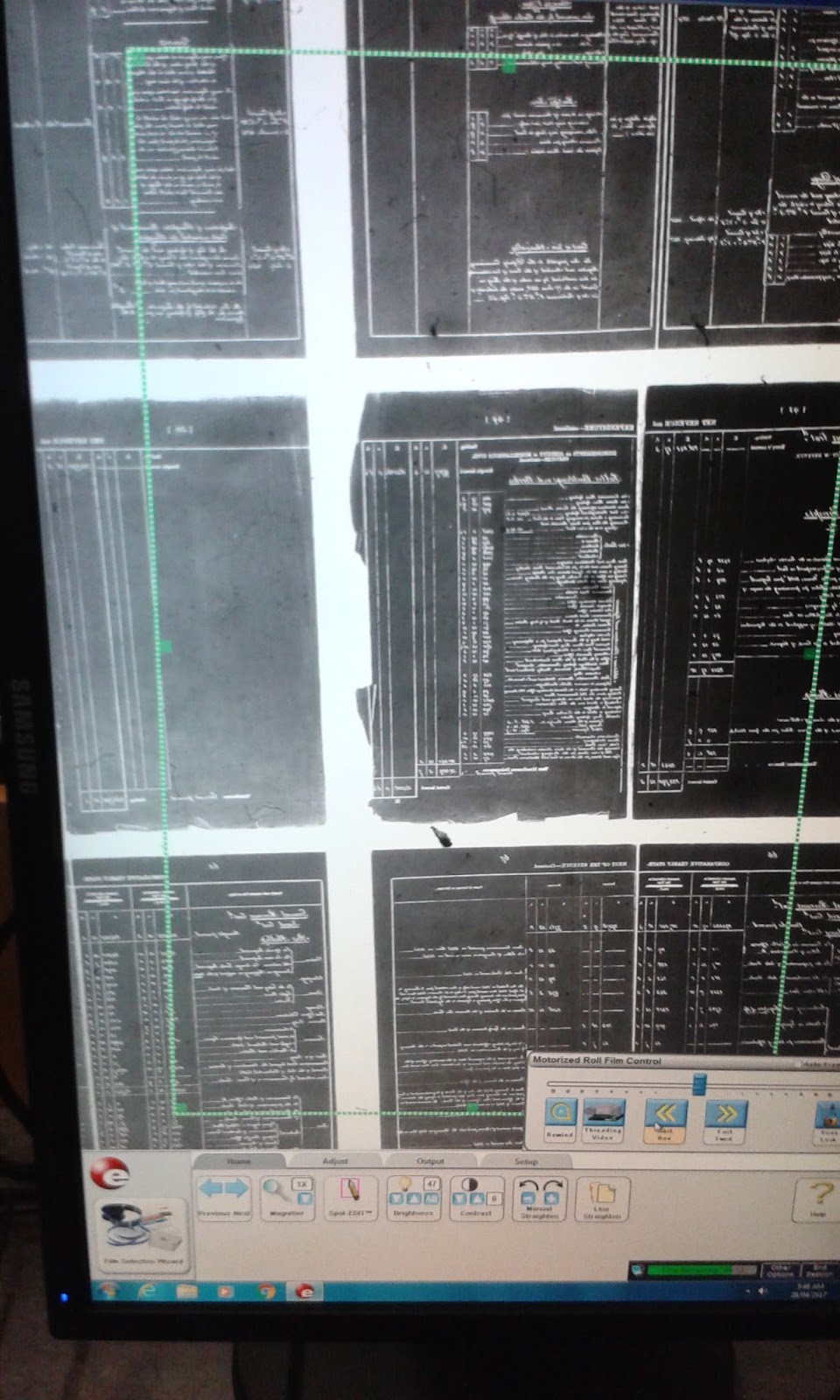 Memories of Wagga Wagga: Resources at the library : the microfilm reader