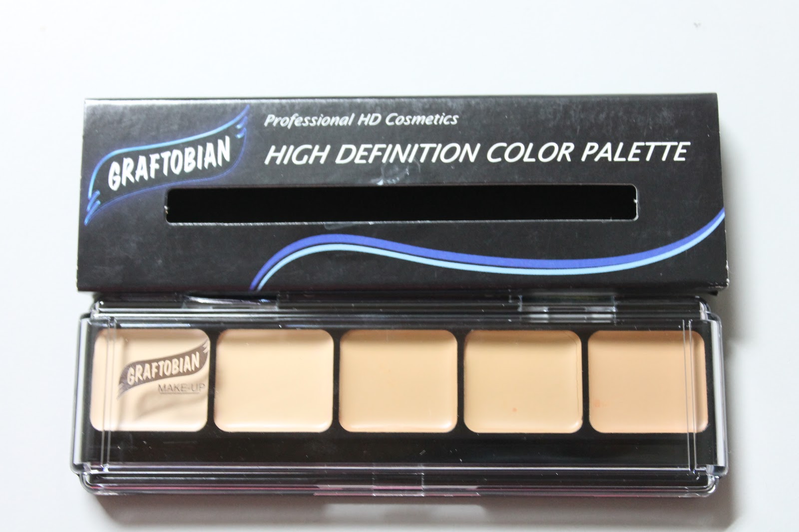 Makeup By Aya Alonzo: Graftobian HD Creme Foundation Review