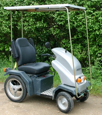 Technology Latest Information: Solar powered wheelchair is latest ...