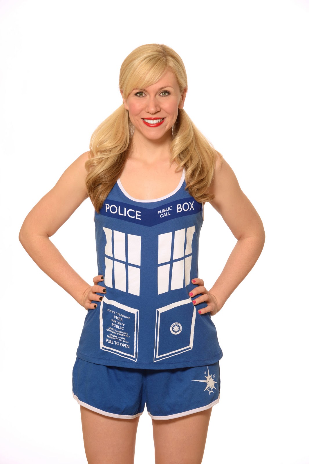 Blogtor Who: New Her Universe clothing
