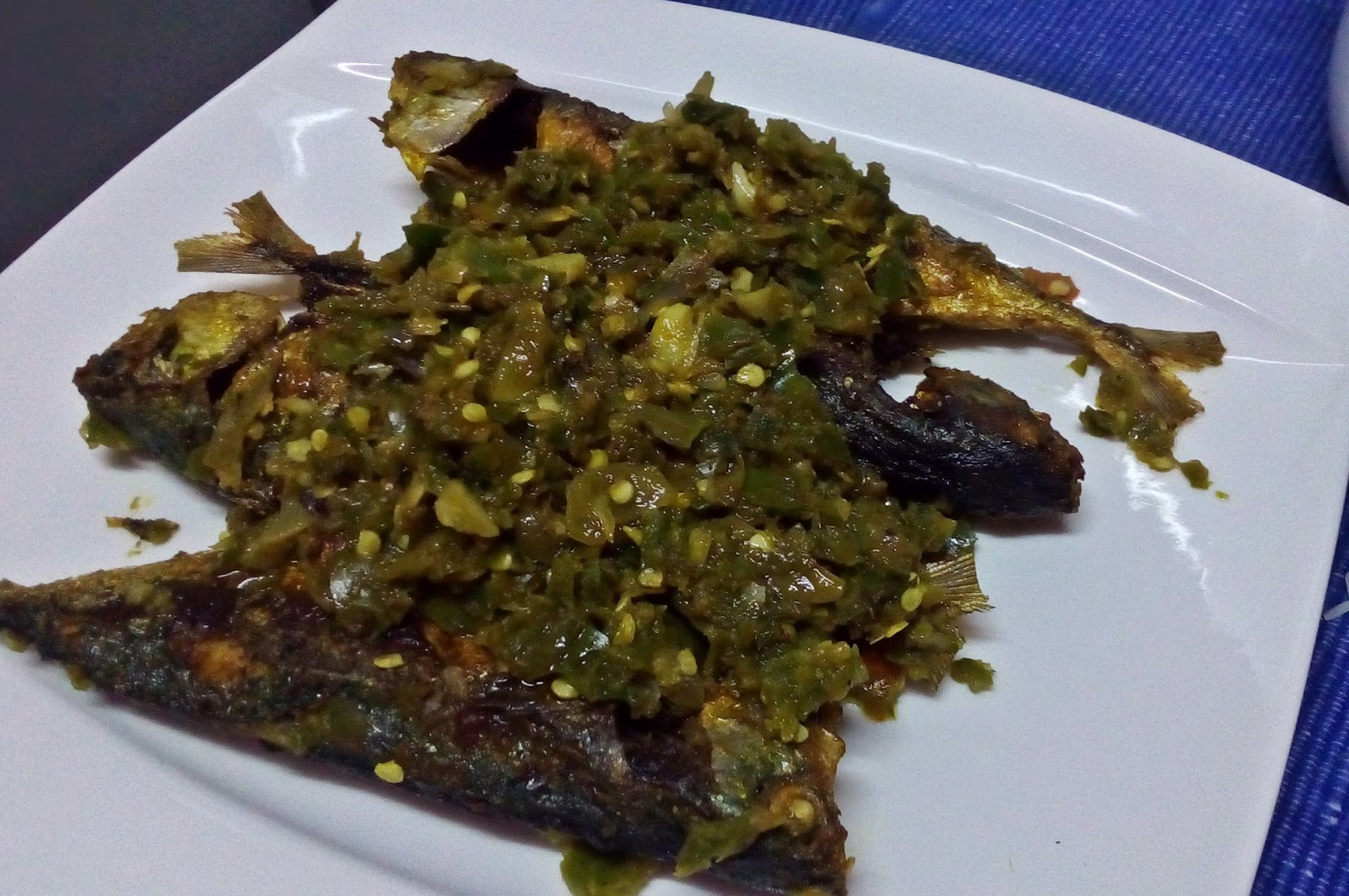 SurayaMSyed: Ikan Mabong Sambal Mak Kau Ijau