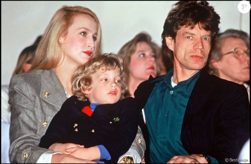 22 Beautiful Photos of Jerry Hall and Mick Jagger With Their Children ...