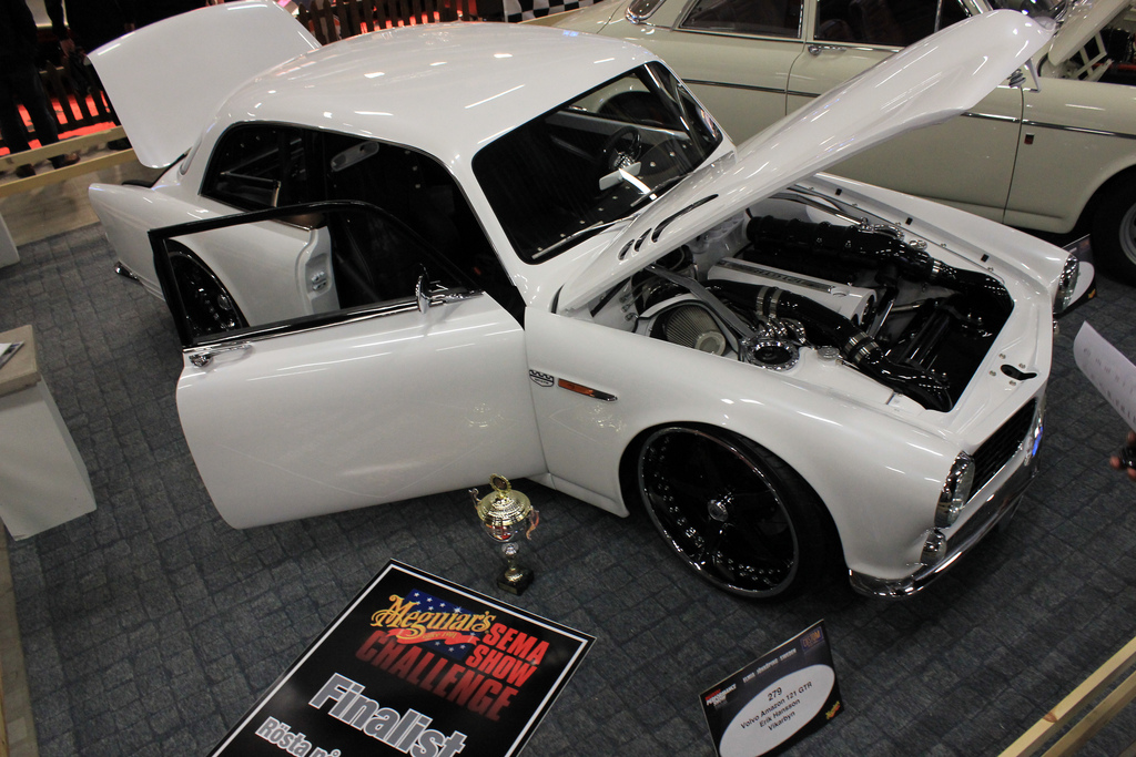 GAS KUSTOMS: Volvo Amazon 121 GTR