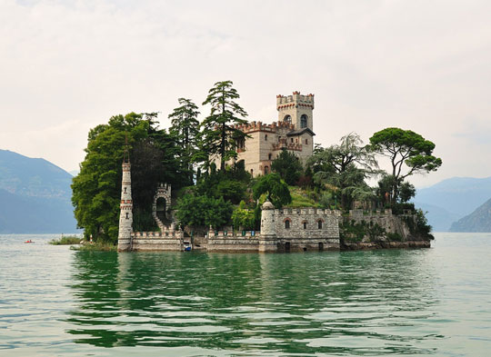Isola di Loreto -The Neo Gothic Castle - Italy