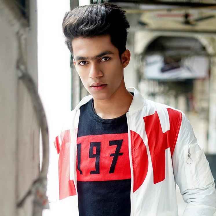 Mihir Gupta (Tik Tok Star) Wiki, Biography, Age, Girlfriend, Facts and More