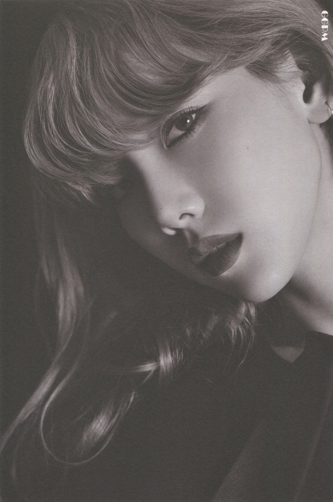 TAEYEON The 2nd ALBUM 'PURPOSE' (Deluxe Edition) BOOKLET #7 | GGPM