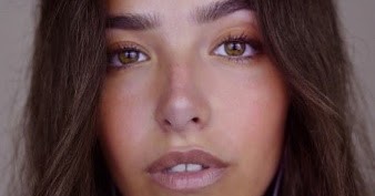 Top 5 ASMR Youtube Channels to follow in 2020 (French and English)