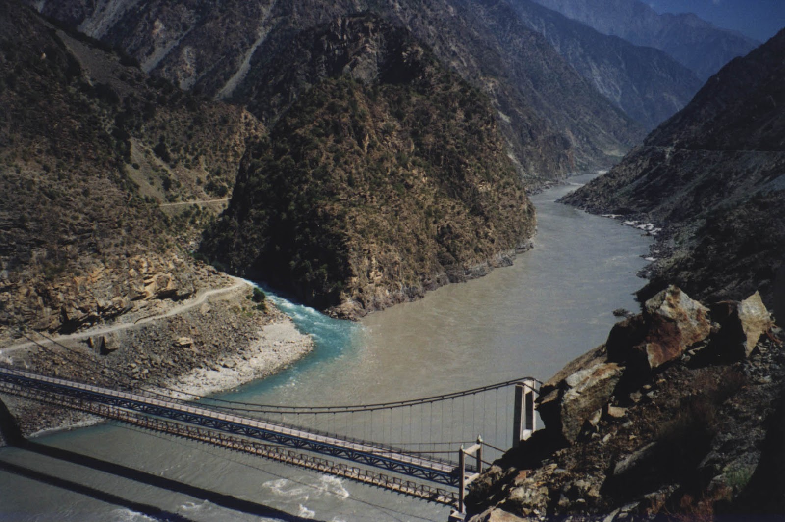 Pakistan : 8th Wonder of the World, The Karakoram Highway (KKH), Pakistan