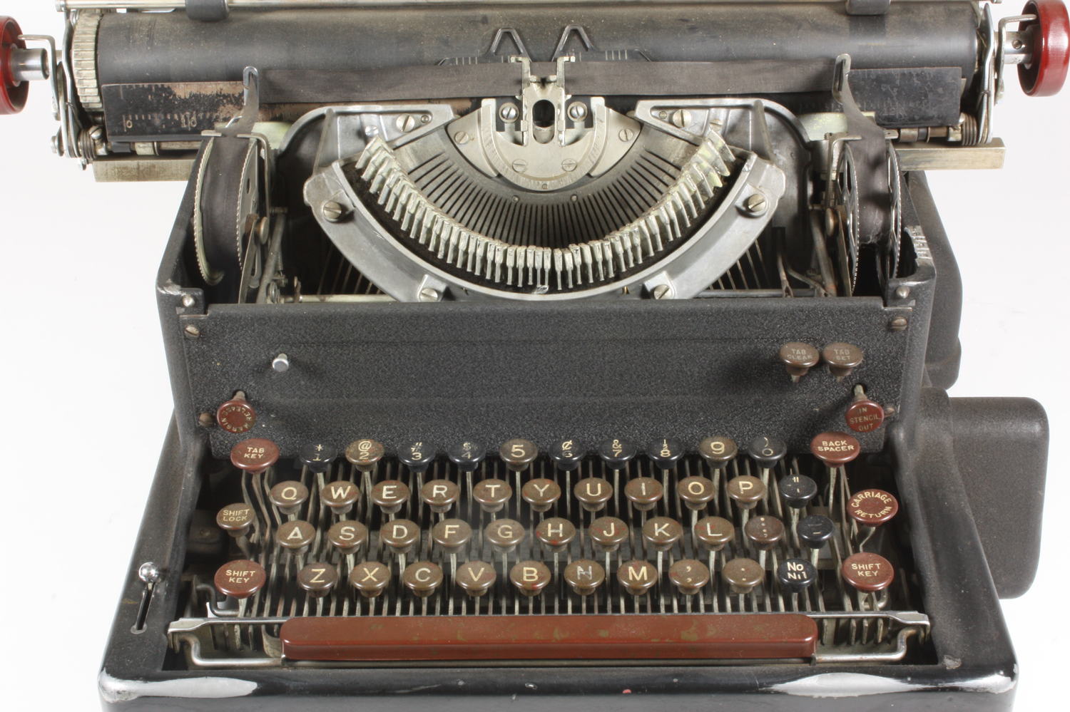 oz.Typewriter: Lorraine Hansberry and one BIG typewriter!