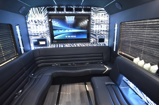 A Touch of Class Limousine Service: Why You Should Hire a Car Service ...