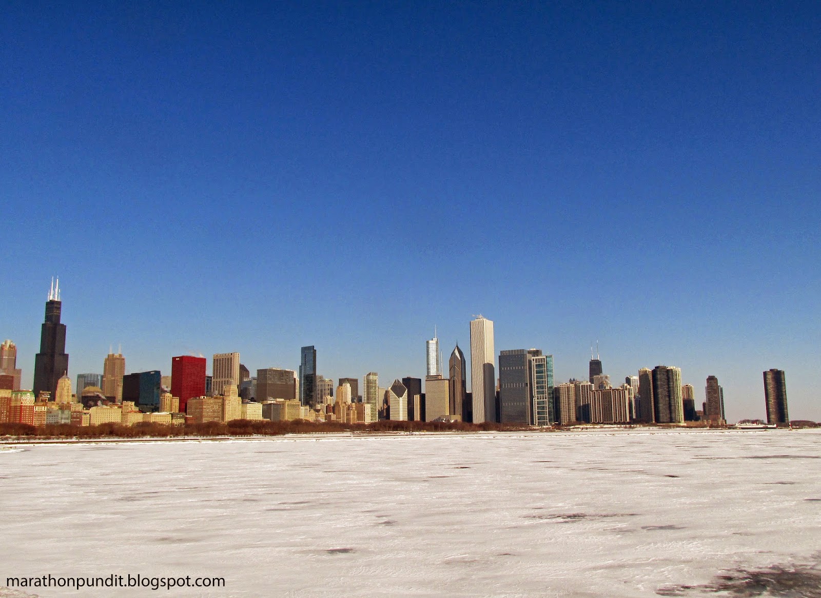 Marathon Pundit: (Photo) Frozen Chicago lakefront--winter 2014