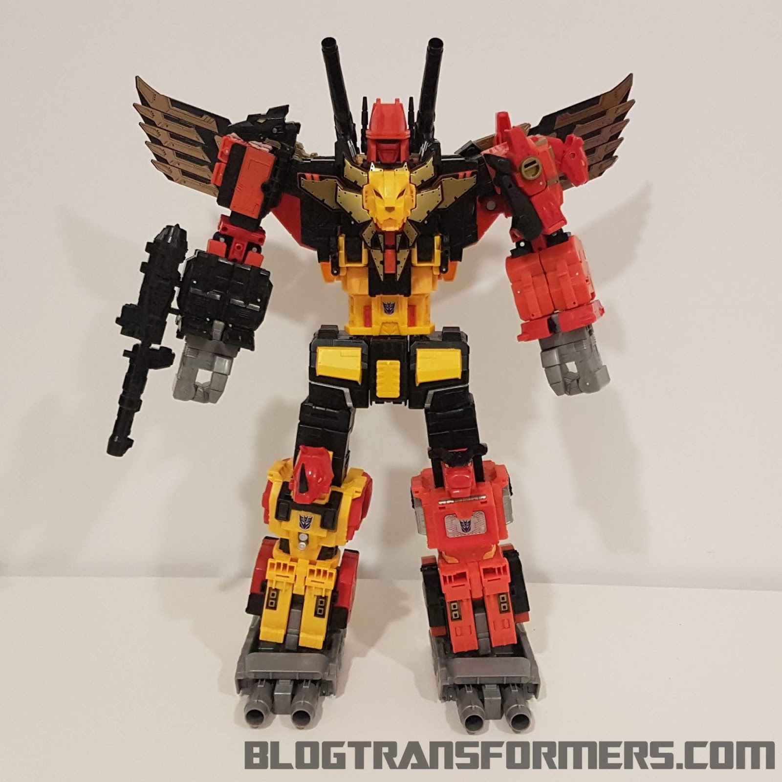 Blog Transformers.com: Power of the Primes Predaking