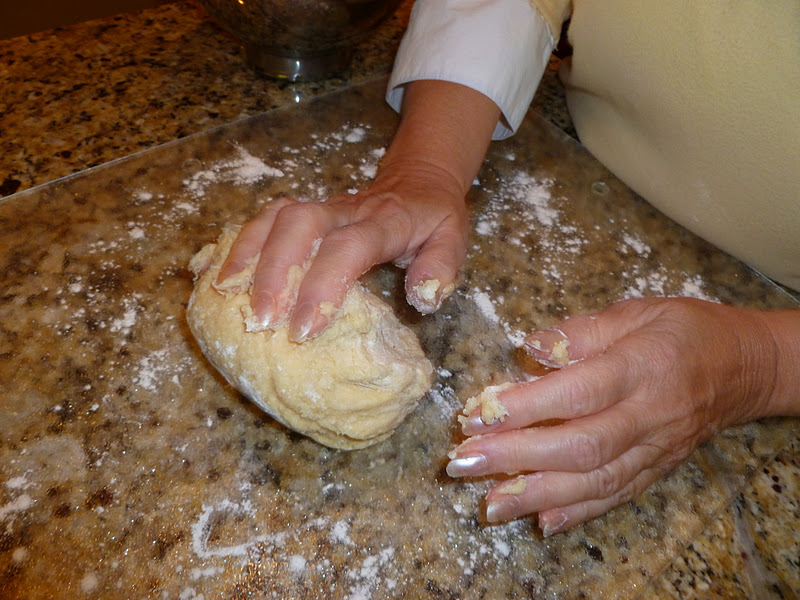 I Like to Bake and Cook Blog: Cappelletti: Our Family Tradition