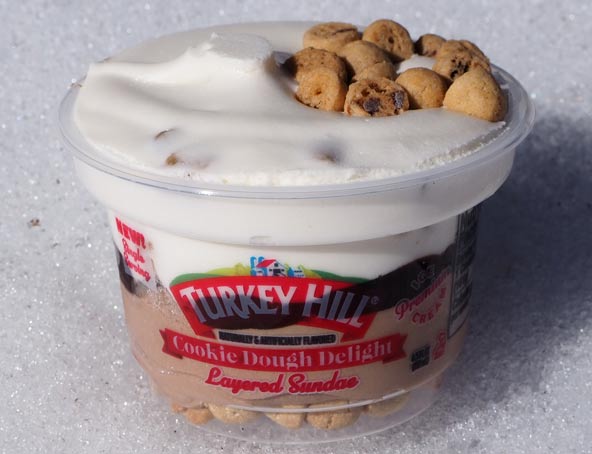 On Second Scoop: Ice Cream Reviews: Turkey Hill Cookie Dough Delight ...