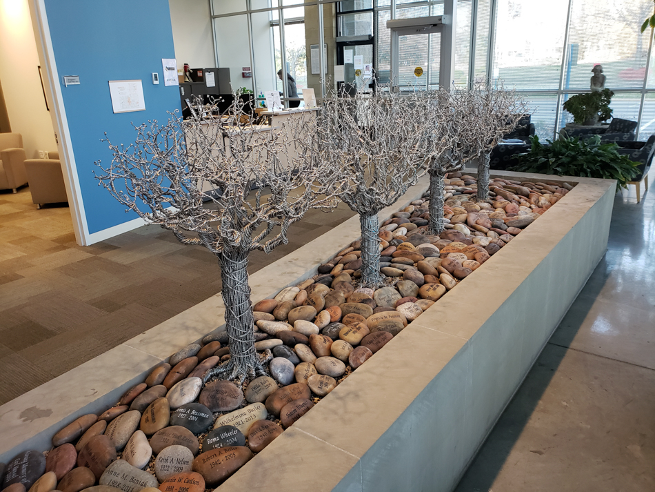 Aemiessence Fine Arts: Allina Hospice Memorial Trees - aluminum wire ...