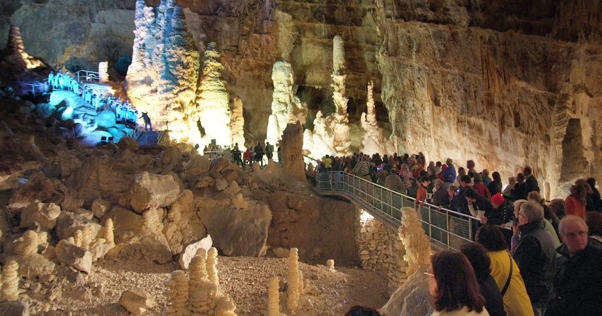 LA VERA STORIA DELLA SCOPERTA DELLE GROTTE DI FRASASSI - THE MARCHE ...