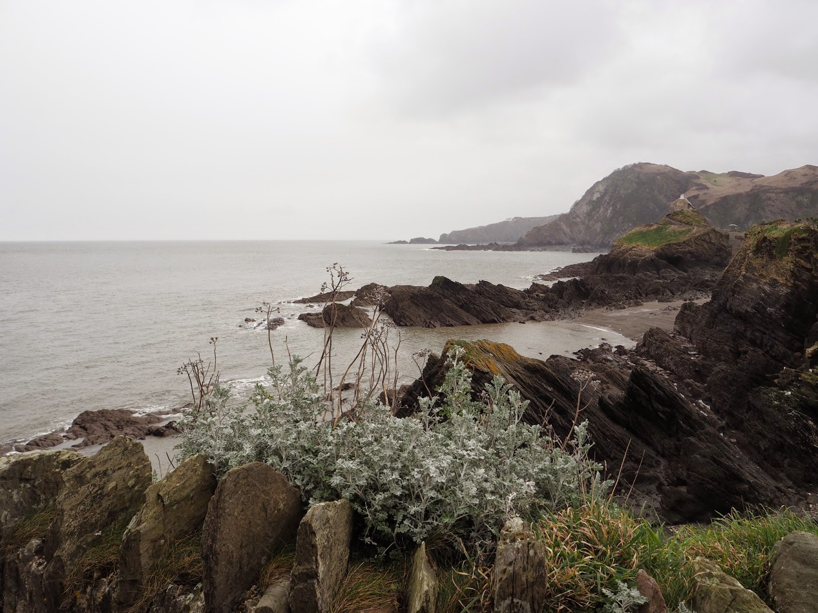 Travel - A Spring Weekend in Cornwall - Roses and Rolltops