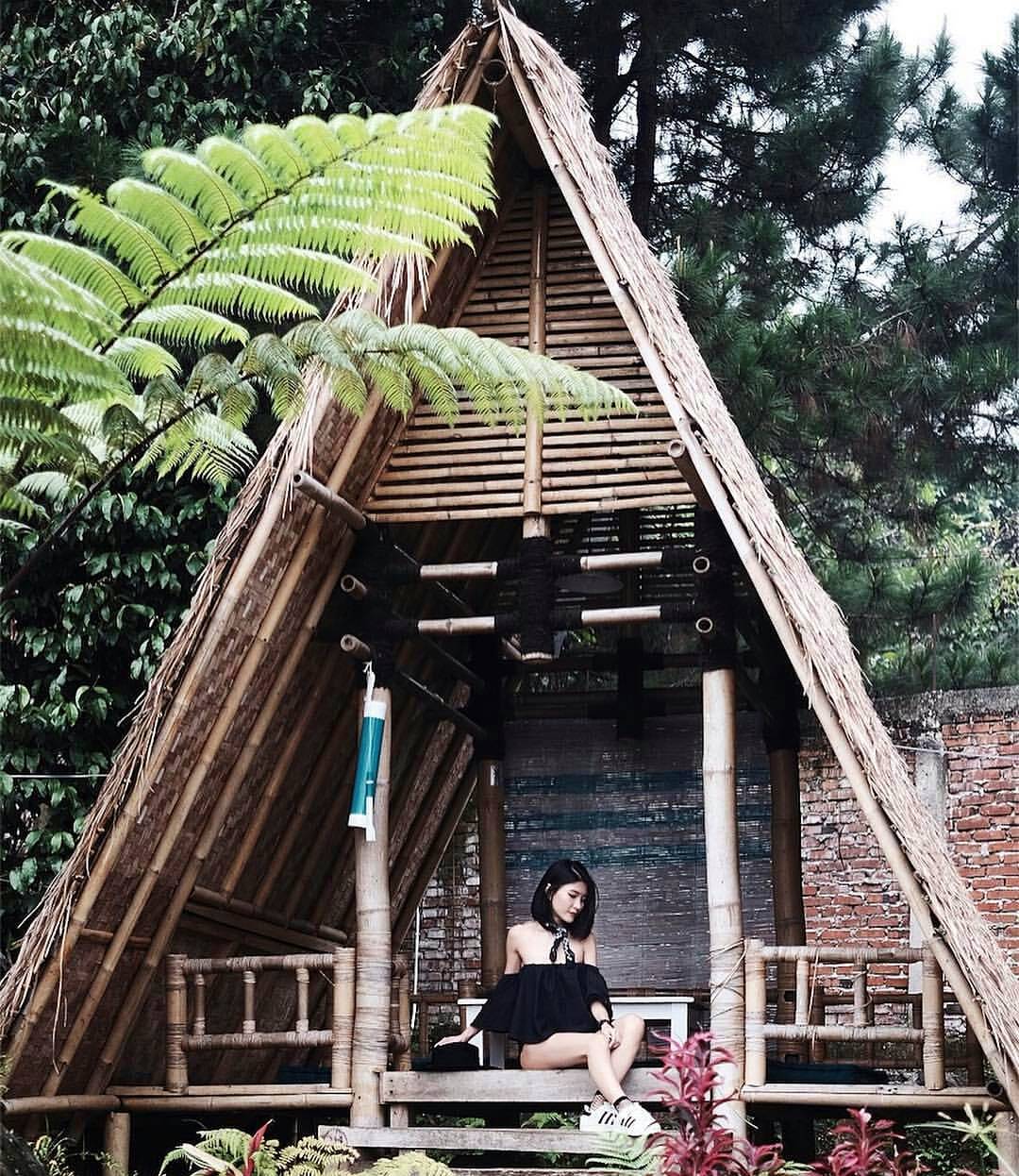 Paradesa Chillin' Out Warong | ketikcom