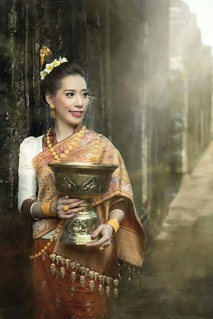 FolkCostume&Embroidery: Basic costume of Southeast Asia