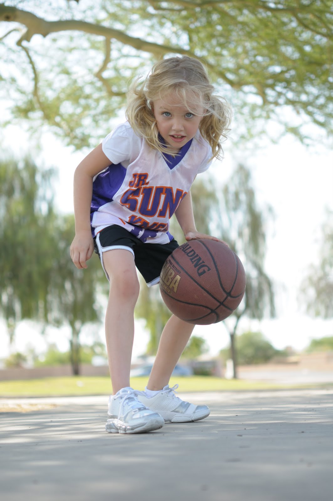 Walk on: Elle's Photo Shoot Pictures