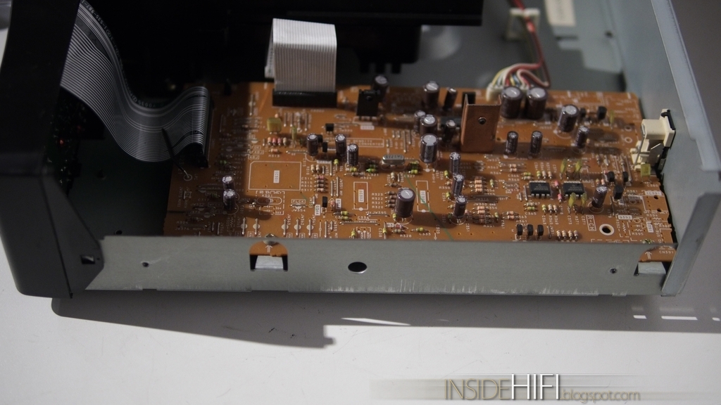 Inside Hi-Fi: Sony CDP-M33
