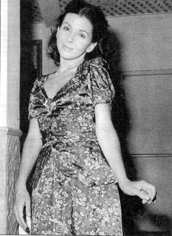 Astros em Revista: BETTY FARIA NO CINEMA E NO TEATRO