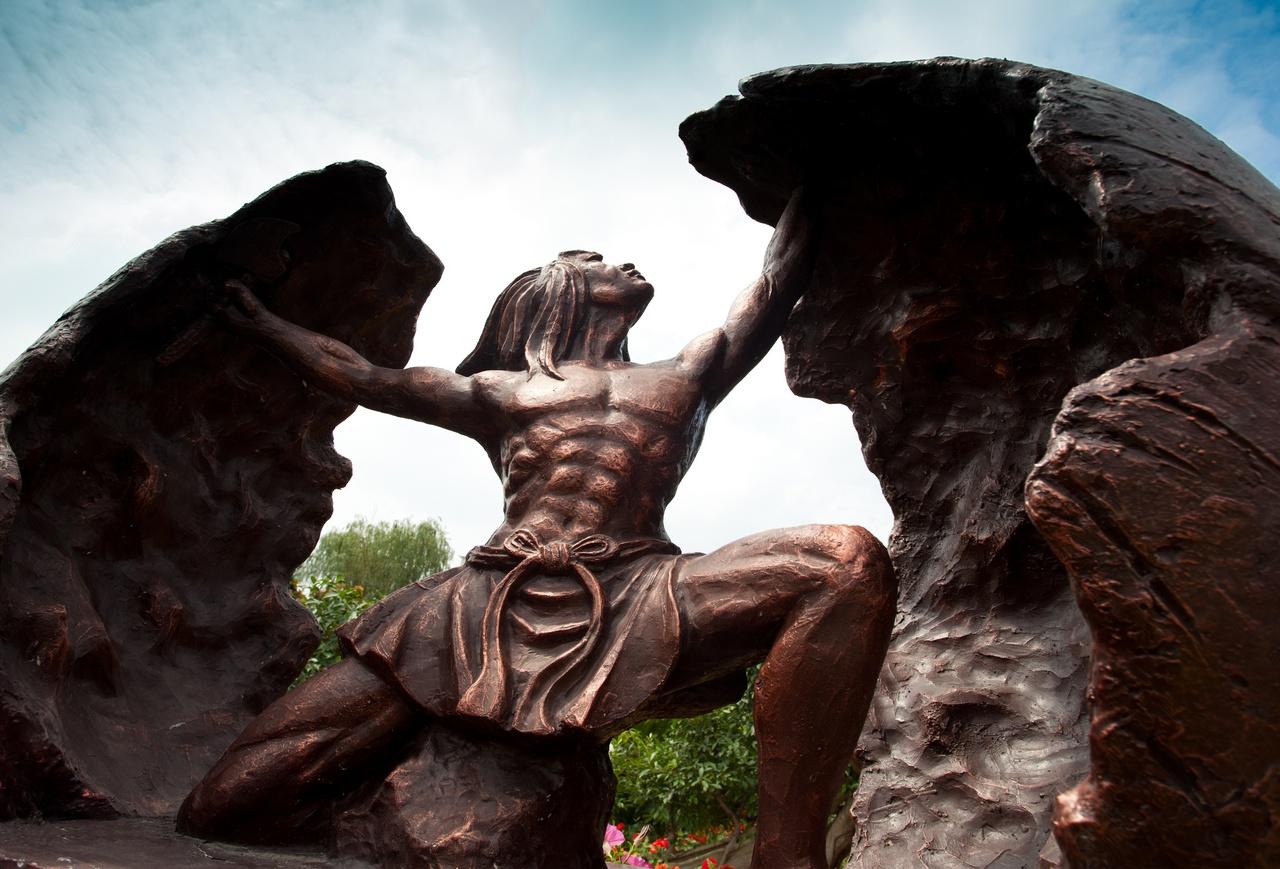 Pangu (creator in Chinese mythology) ~ Historical China-History ...