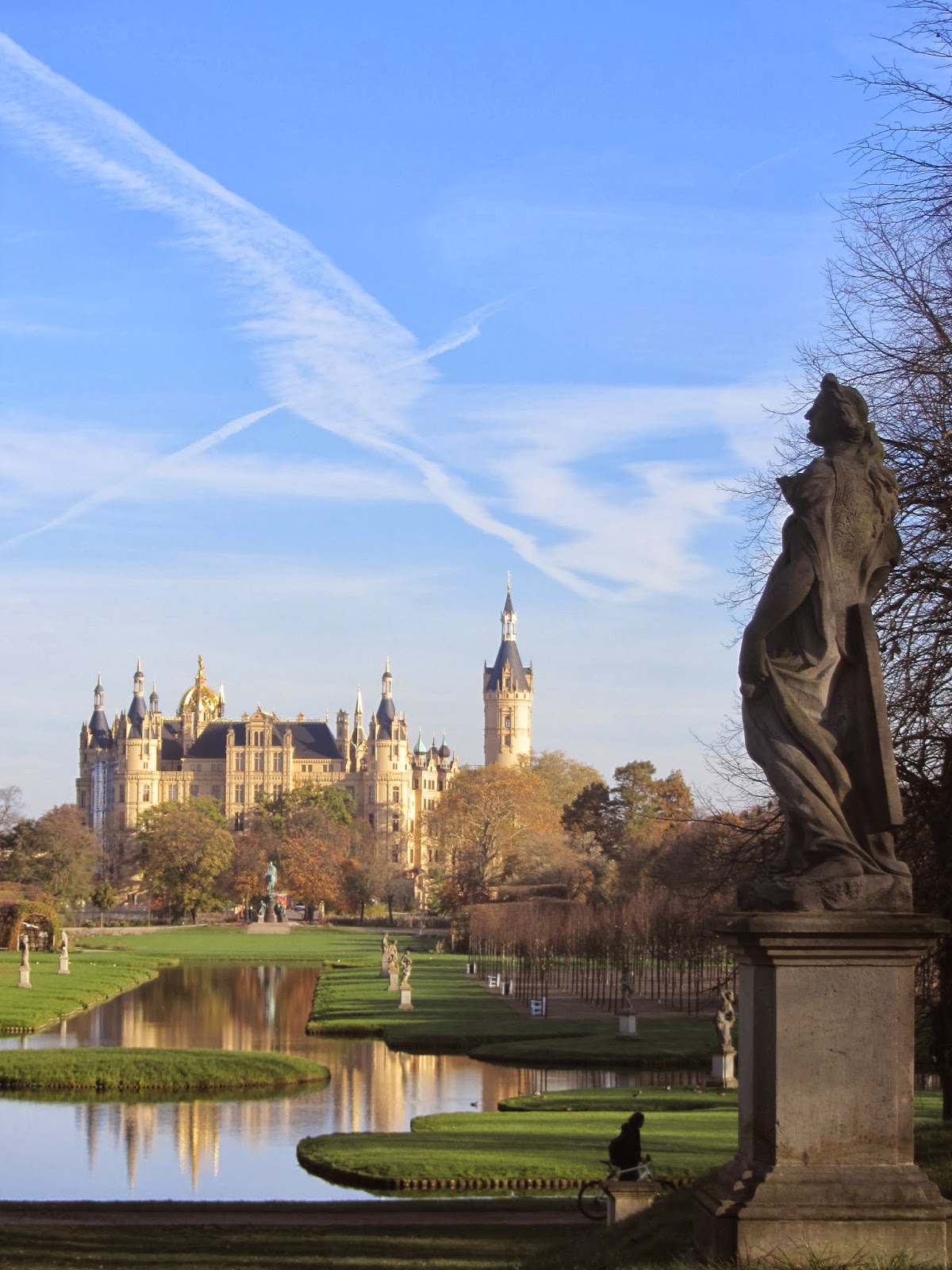 Travels With Simba: Marzipan and Castles: Lübeck and Schwerin (Tour of ...