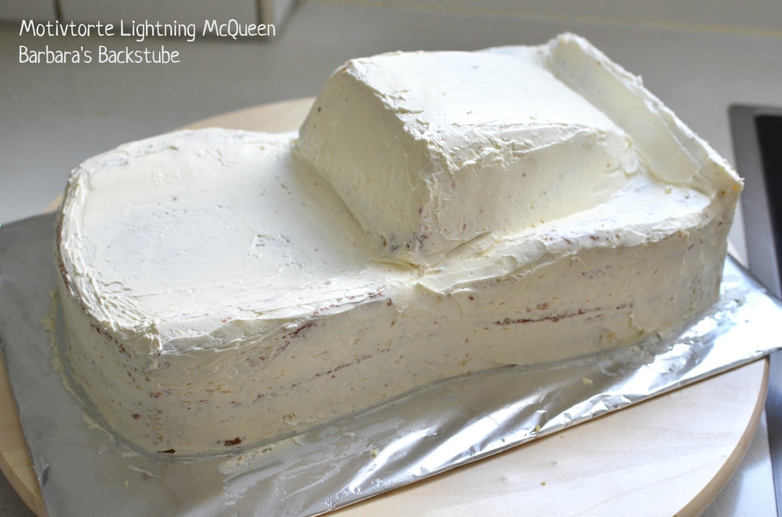 Barbara's Backstube: Lightning McQueen Torte (Mandelbiskuit mit ...